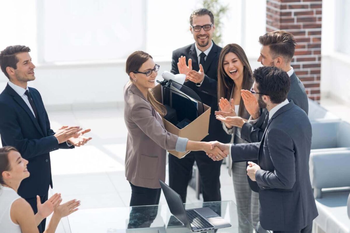 Crea un Ambiente Laboral Positivo para Disfrutar más tu Trabajo - Erez ...